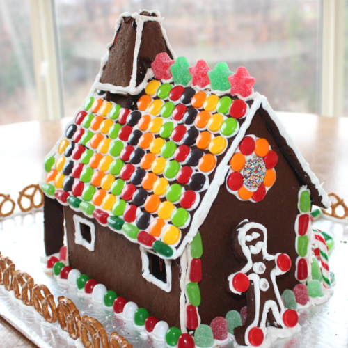 Vegan Gingerbread House Extravaganza - Vie De La Vegan