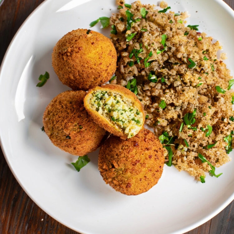 Vegan Arancini Recipe - Easy and Crunchy Italian Snack