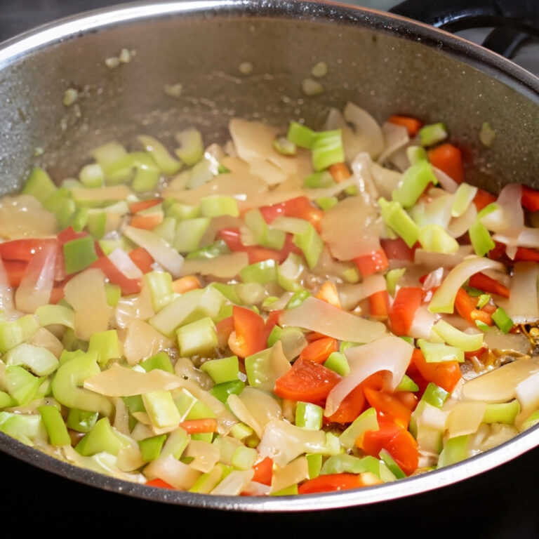 Vegan Mince Recipe - Delicious Twist on Traditional Meal